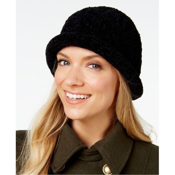 August Hats | Accessories | August Hats Chenille Roll Up Winter Cap Hat ...